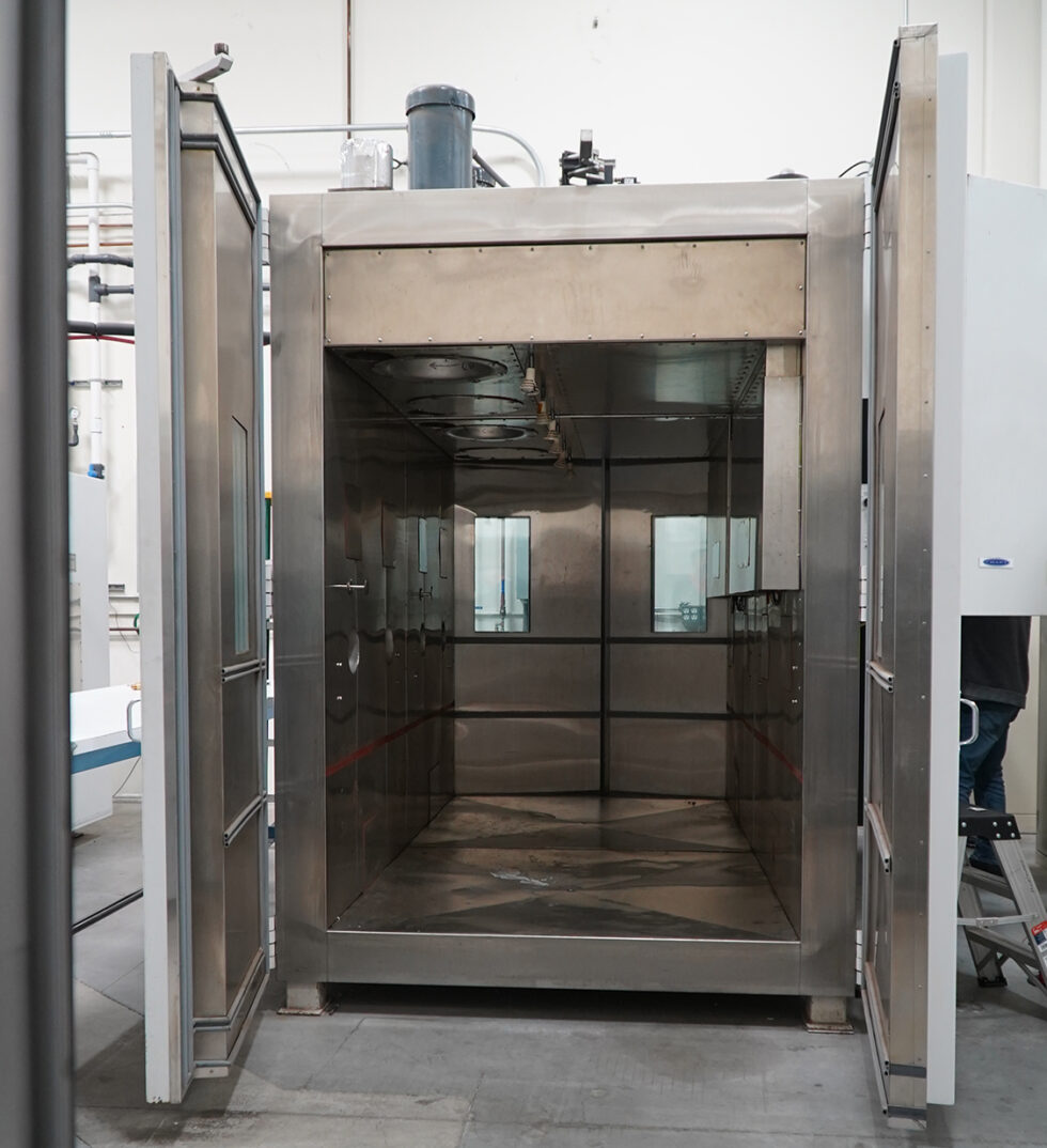 Walk-in Temperature Chamber - Experior Laboratories